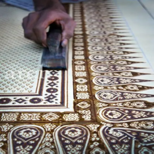 The Ajrakh Guide: How to Identify Authentic Ajrakh Prints